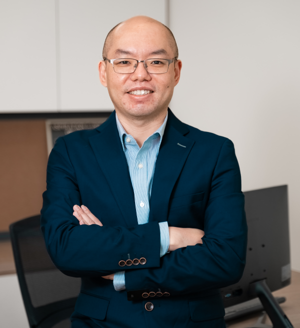 Dr Henry Chan - HC Orthopaedic Surgery